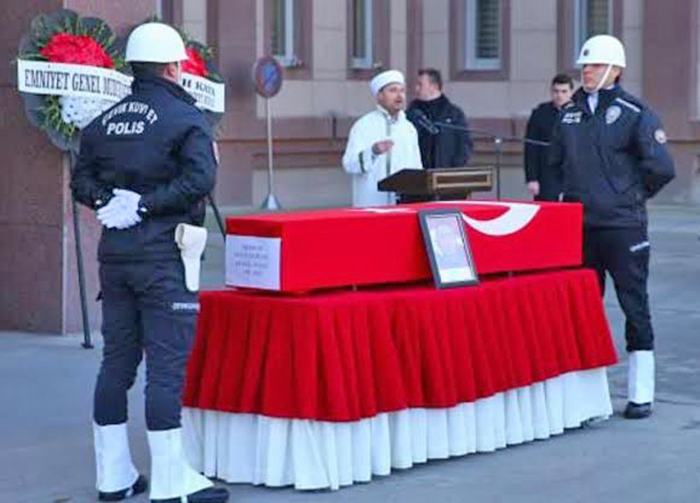 KATAFALK ÖRTÜSÜ - Özellik, Ebat Ölçü ve Şekli - KATAFALK ÖRTÜSÜ NEDİR